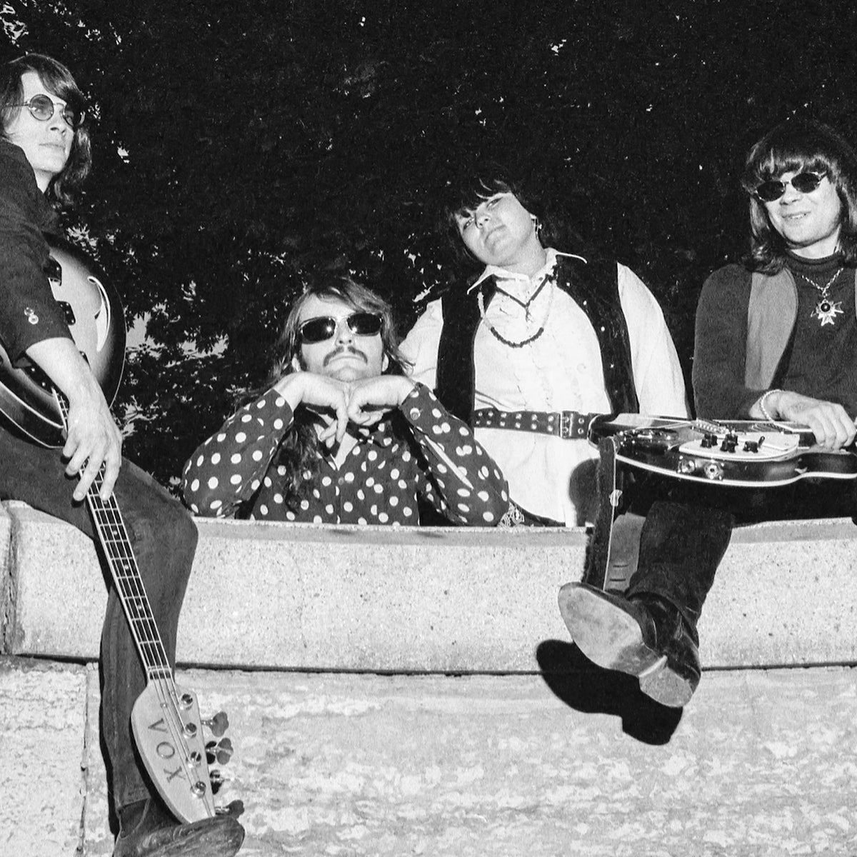 1313 Mockingbird Lane – Cacophone